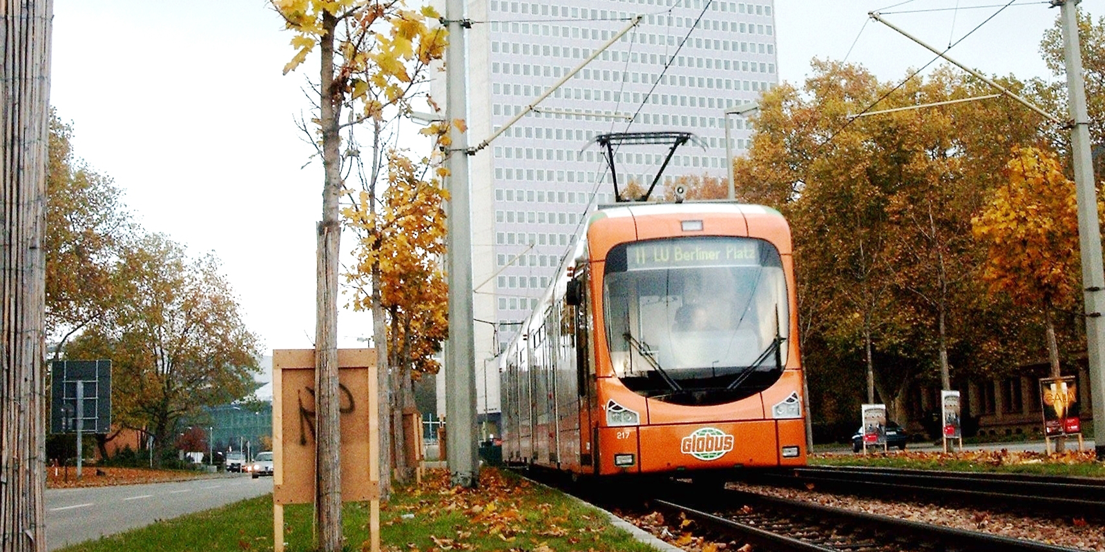 Die Straßenbahnlinien der rnv als rnv-Elf zur Fußball EM 2021 · der ...