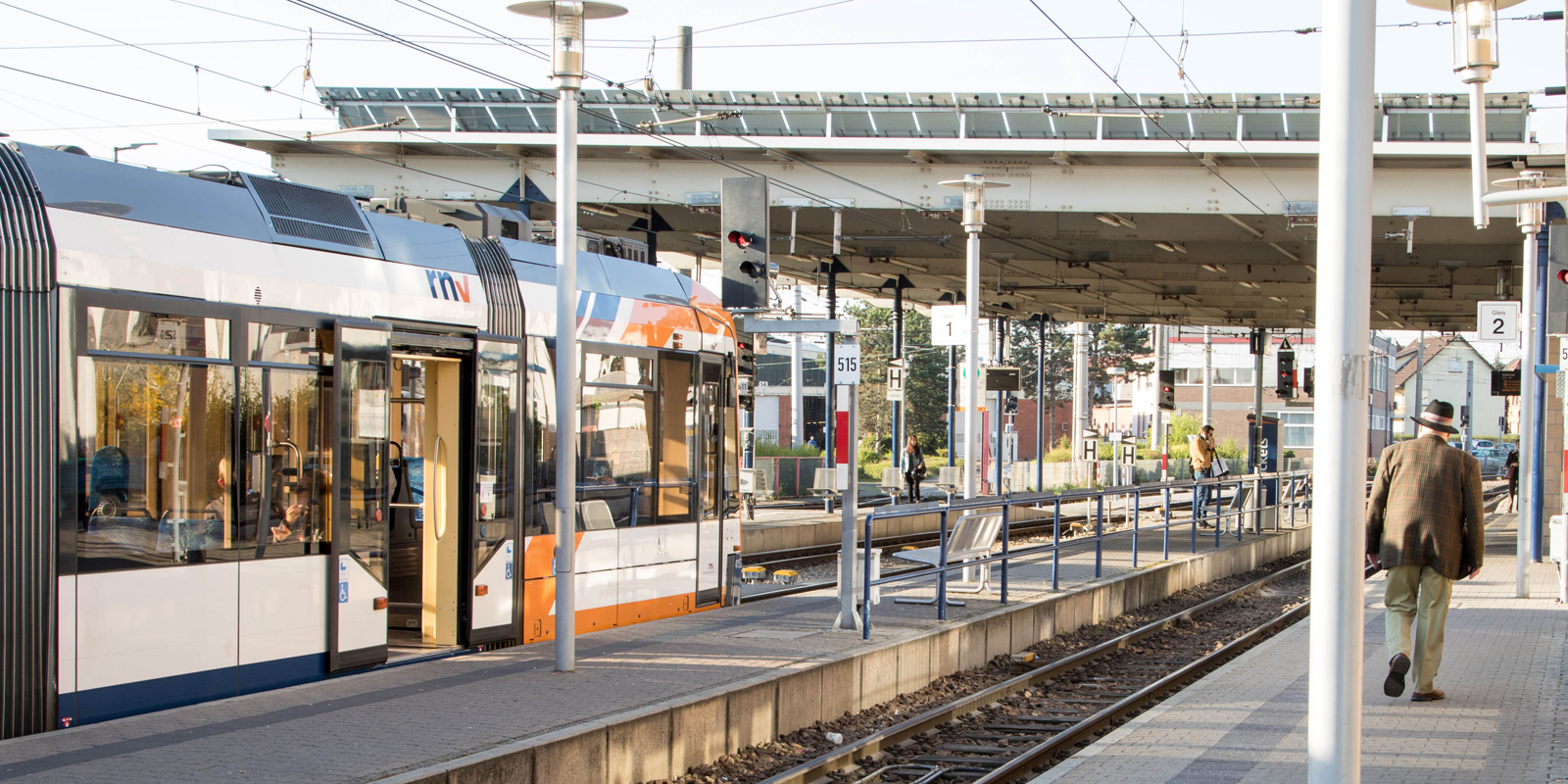 Die Straßenbahnlinien der rnv als rnv-Elf zur Fußball EM 2021 · der ...