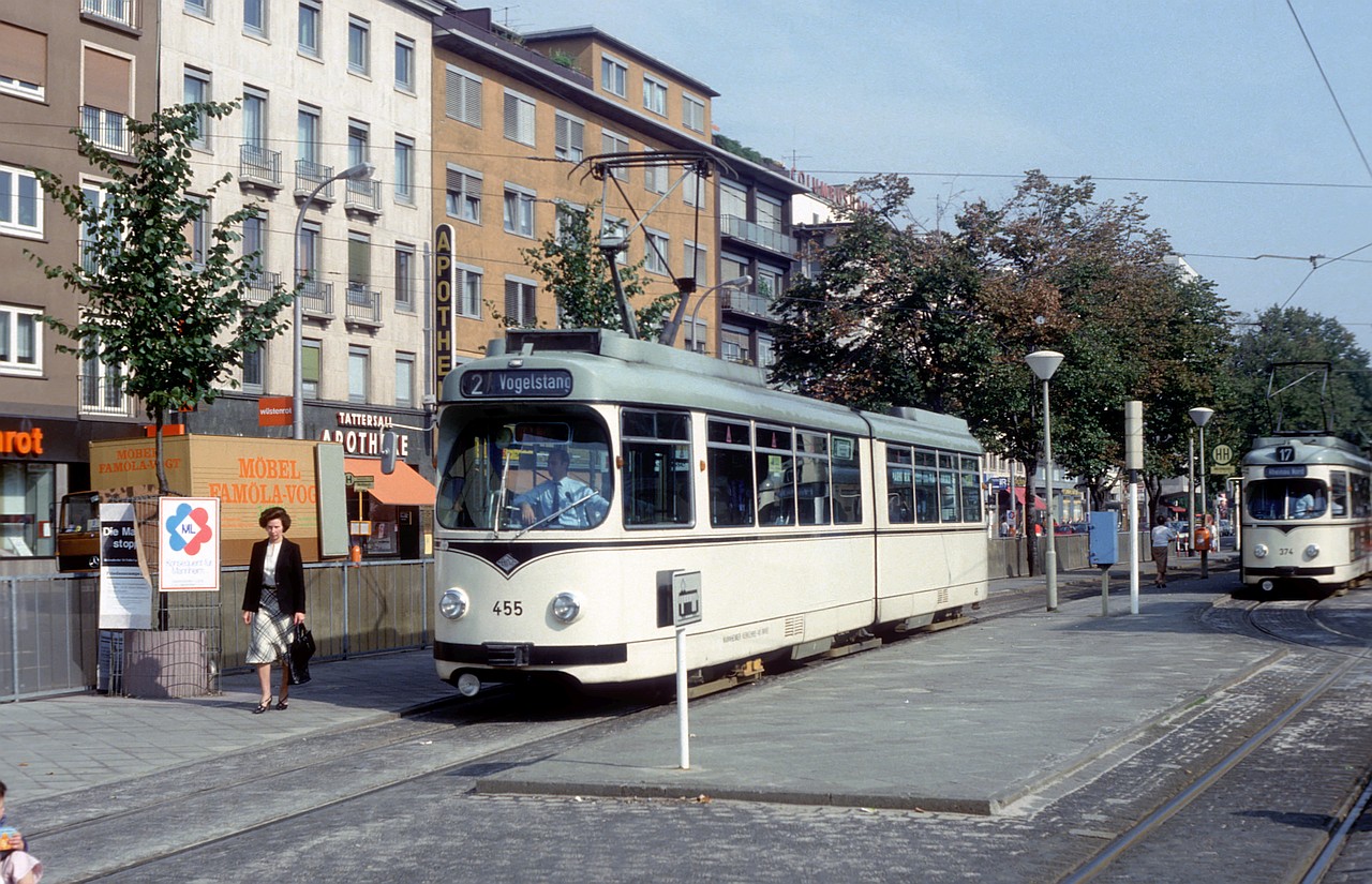 Damals wie heute grün - eine Straßenbahn mit besonderer Geschichte ...